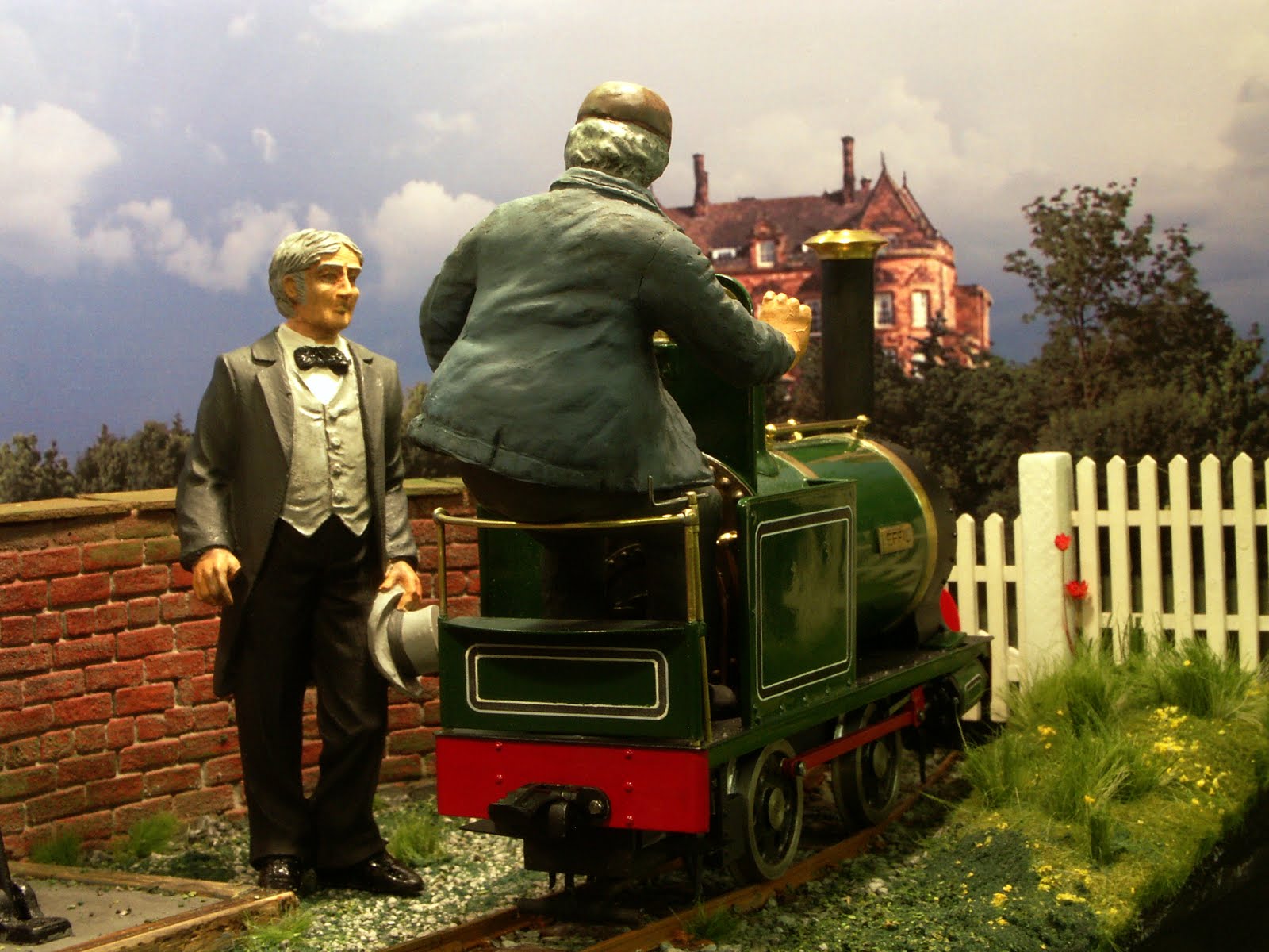 Duffield Bank 1:12th Scale Micro Layout